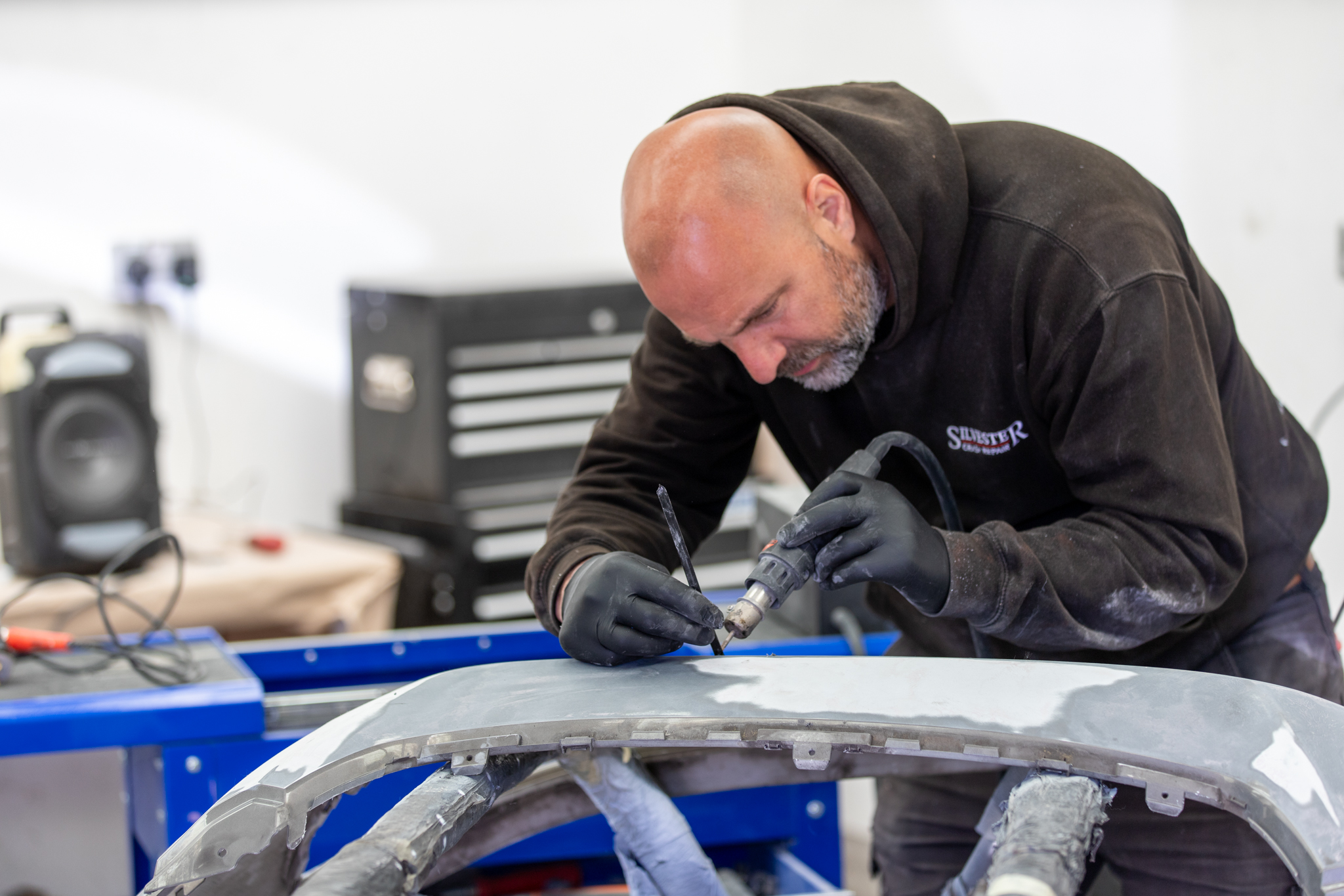 Your car's paintwork – protect, repair and shine